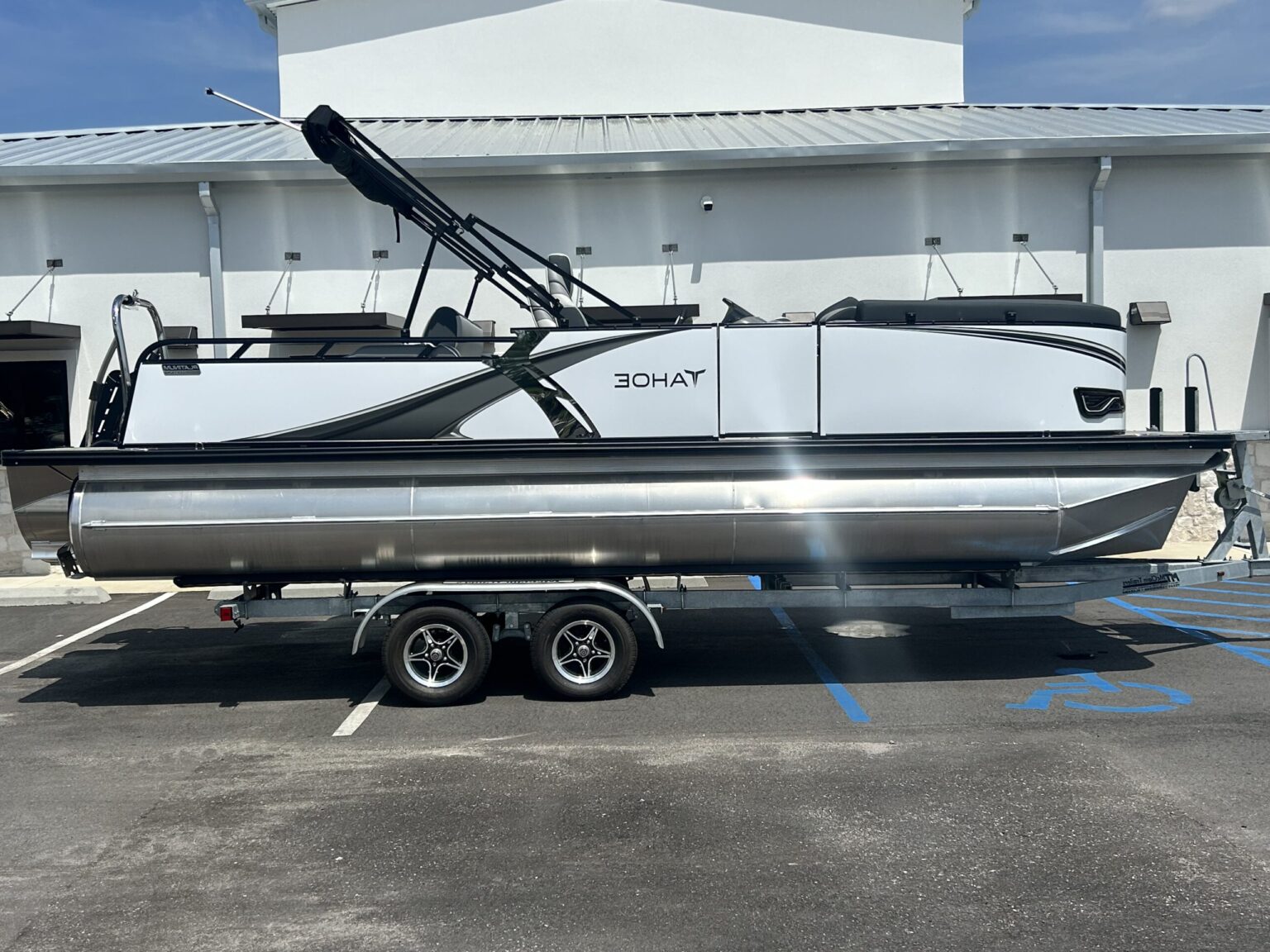 TAHOE Boats for Sale - Ocean Marine Boats